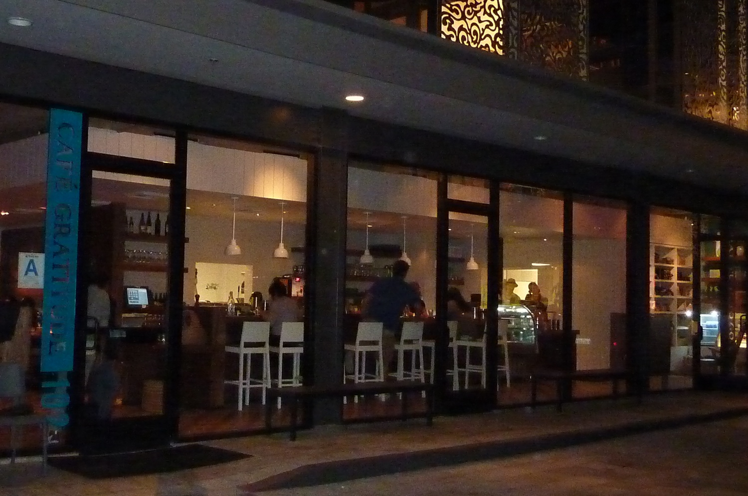 Cafe Gratitude in Los Angeles - A Phenomenal Dinner